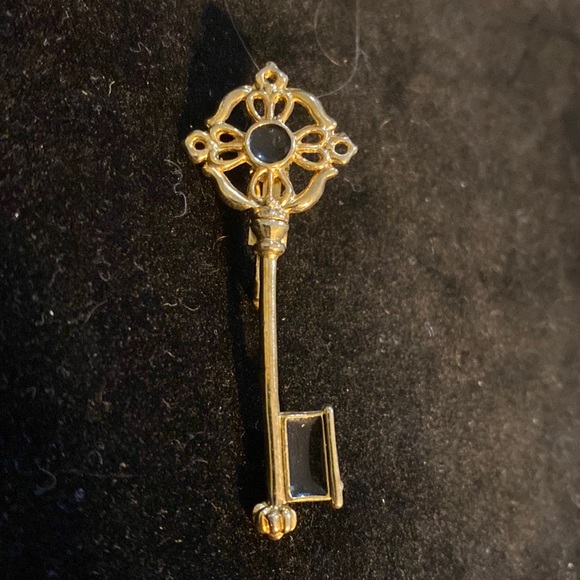 Jewelry | Vintage Gold Tone Key Brooch With Blue Stone | Poshmark